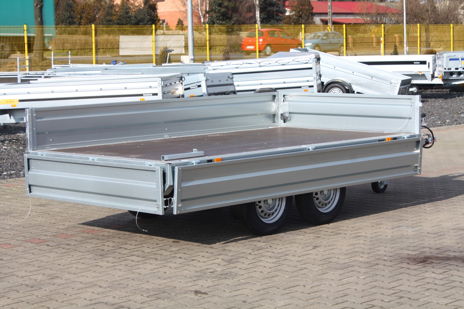 BRENDERUP PRZYCZEPA SAMOCHODOWA 4310 TB